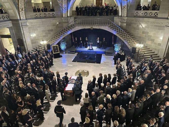 Four-term US Sen. Christopher 'Kit' Bond remembered for training a ...