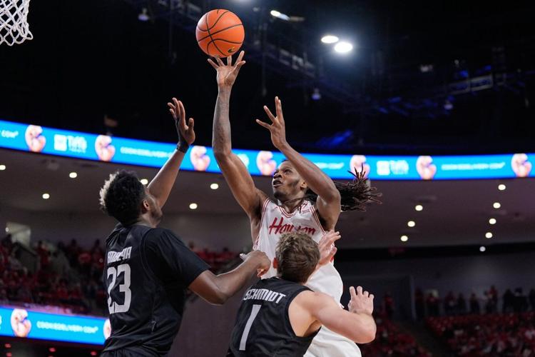 Kingston Flemings scores 20, No. 2 Houston beats Towson 65-48