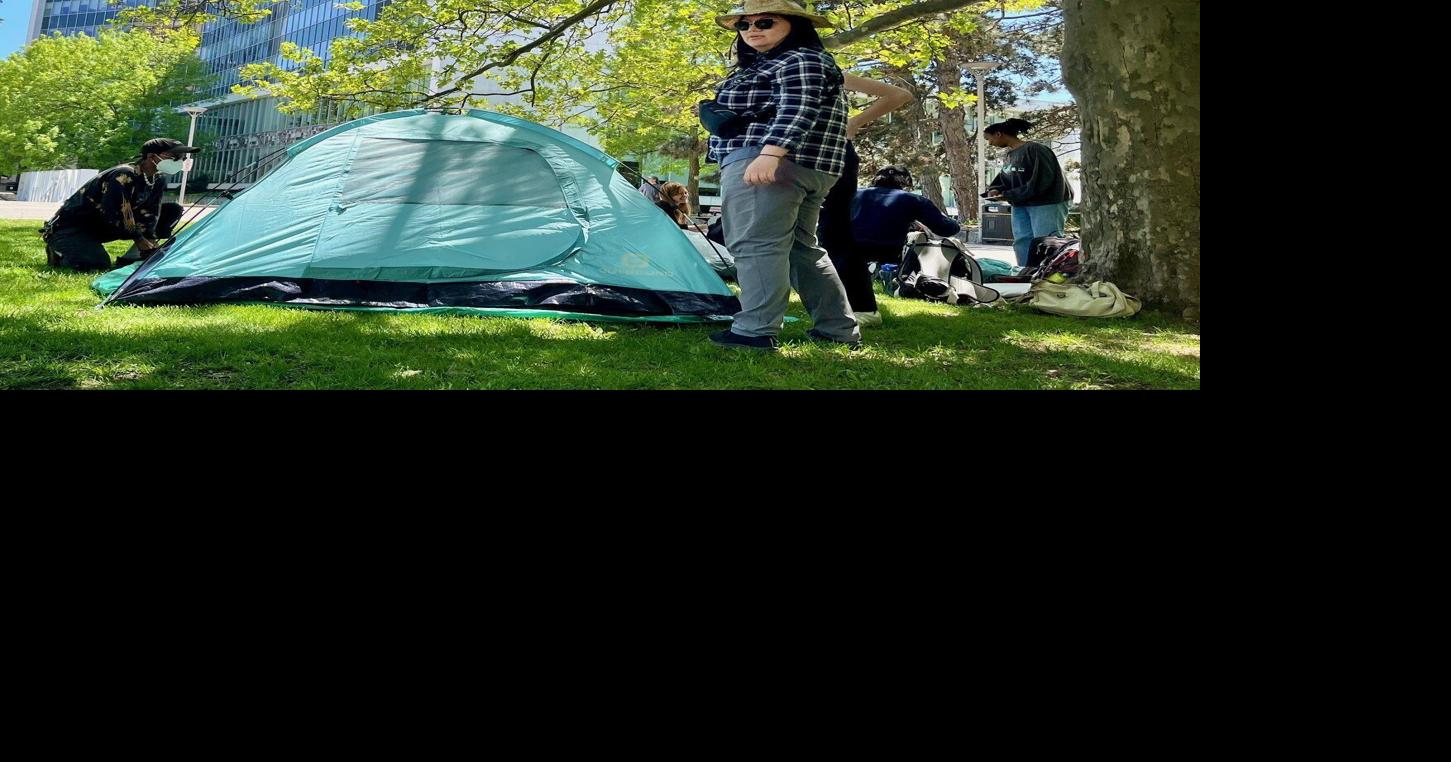 Homeless residents told to pack up tent protest at city hall