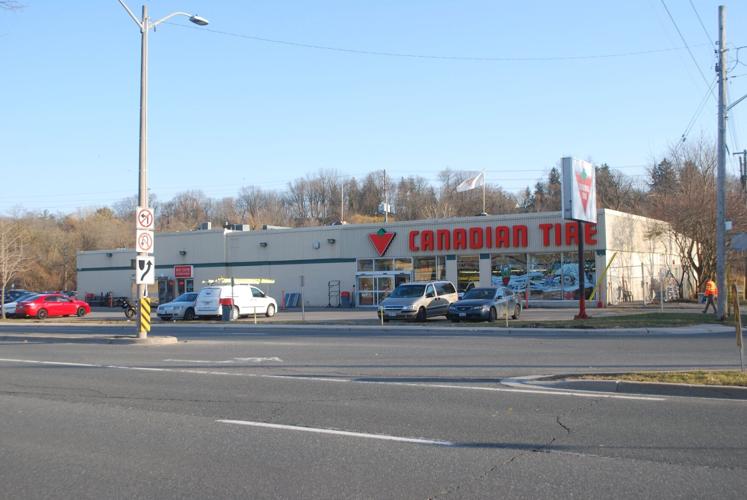 Canadian Tire applies to convert University Plaza Metro into its new ...