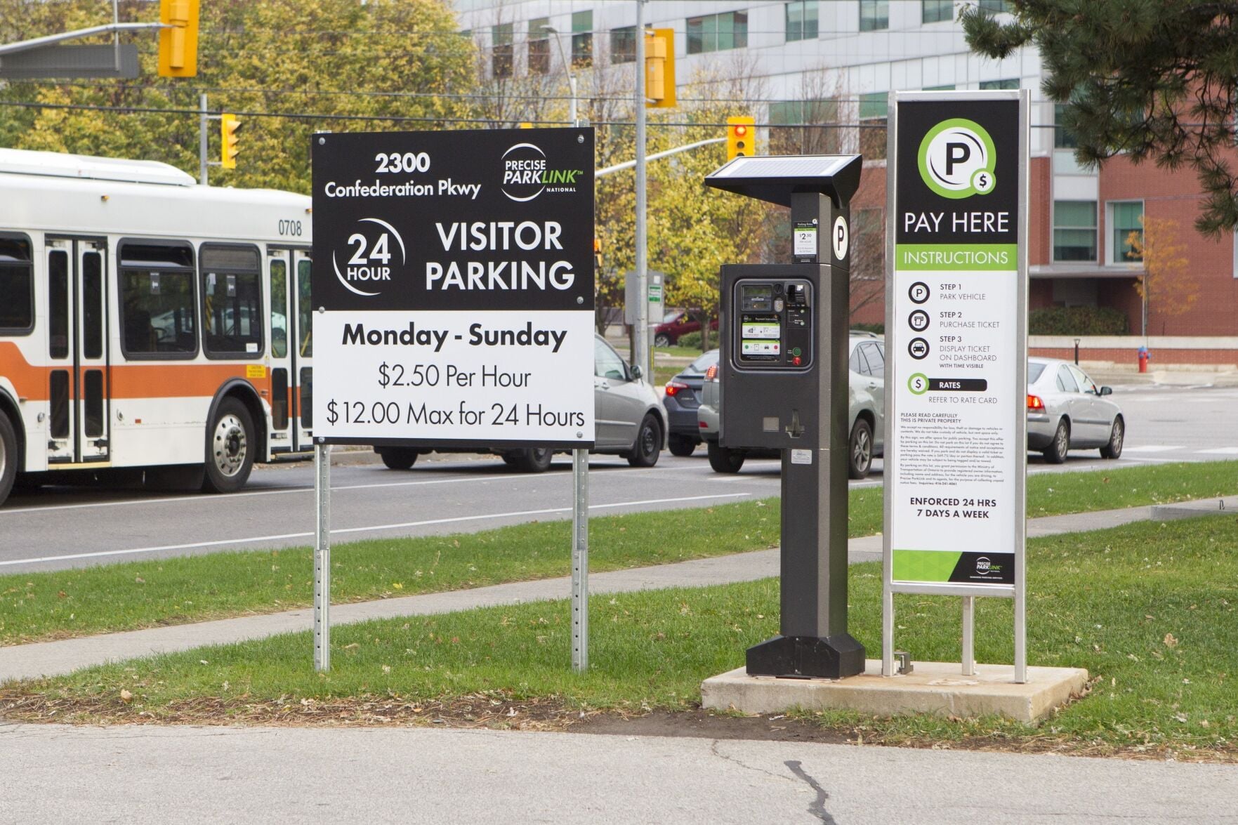 Mississauga warns of fake QR codes on parking machines