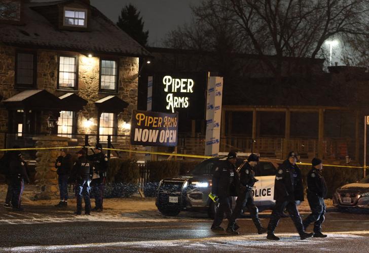 Scarborough mass shooting injures 12 at pub, gunmen at large