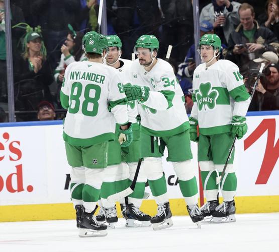 Auston Matthews back in form in Maple Leafs win over Flames