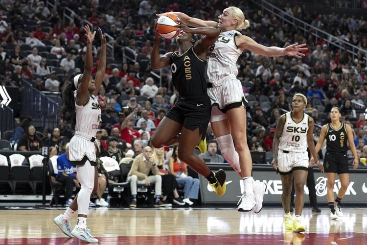 Chelsea Gray, Jackie Young lead Aces past Sky 87-59 to open their WNBA ...