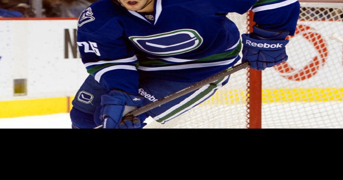 Frank Corrado expected to finally make his Maple Leaf debut