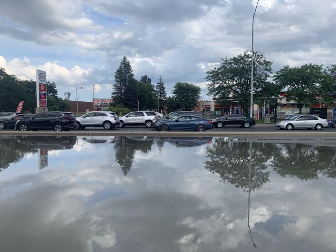 Flooding, power outages in parts of Toronto, Mississauga