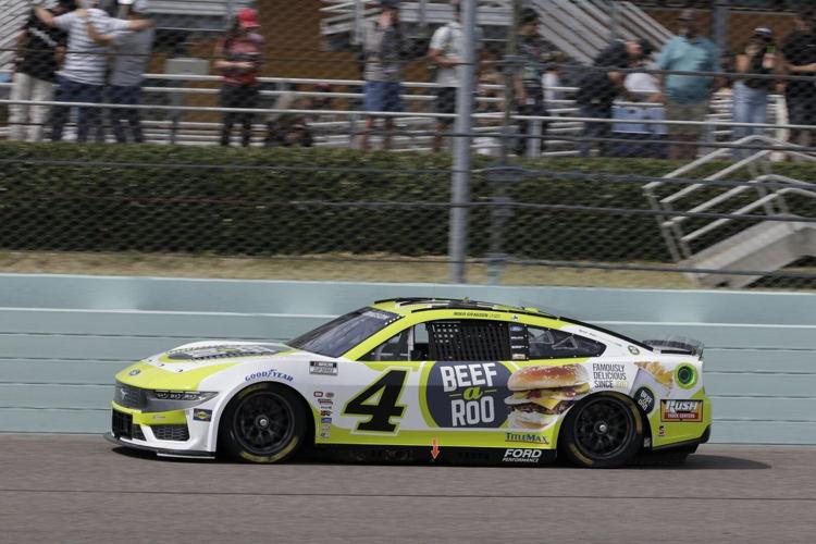 Kyle Larson wins Cup Series at Homestead, finishes one race shy of ...