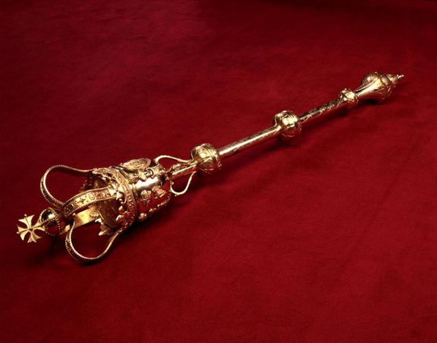 Ebook Excerpt: The Senate, Canada’s house of ‘taskless thanks'