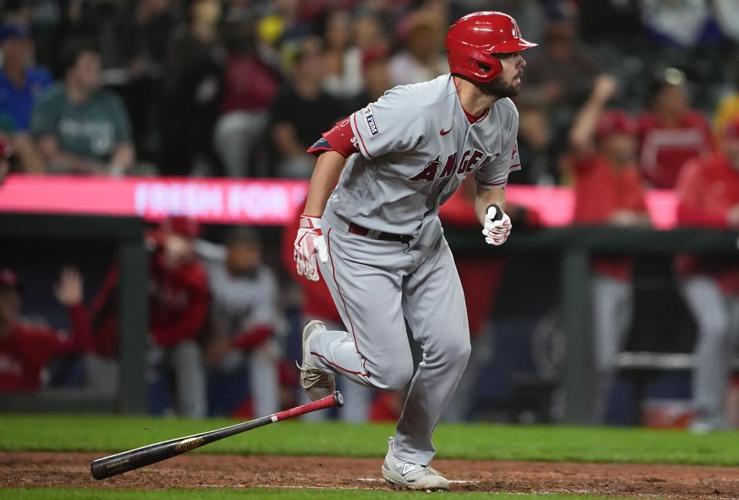 Grichuk has RBI single to key Angels' three-run 10th in 8-5 win over Mariners