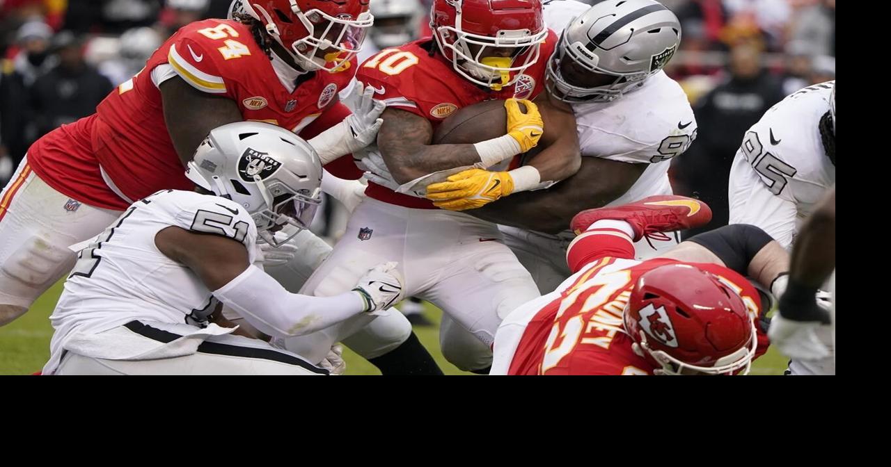 NFL roundup: Resurgent Raiders use 2 defensive touchdowns to clip ...