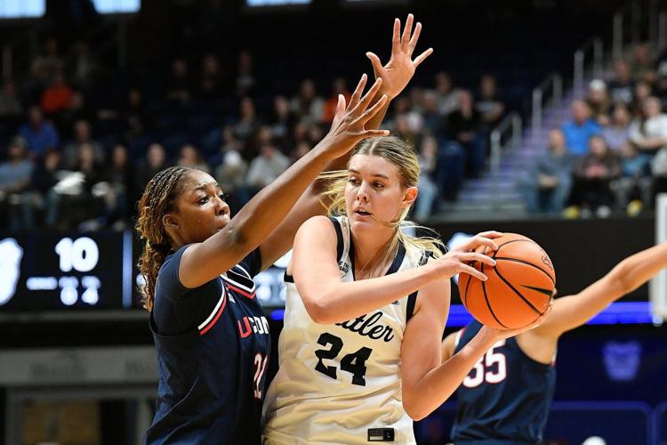 Strong, Fudd help No. 1 UConn beat Butler 94-47 for 29th straight win