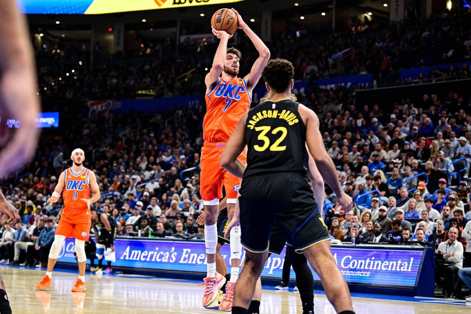 Holmgren's perfect shooting night helps Thunder roll past Warriors and ...