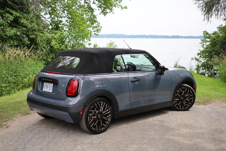 2025 Mini Cooper S Convertible can tan the back of your ears