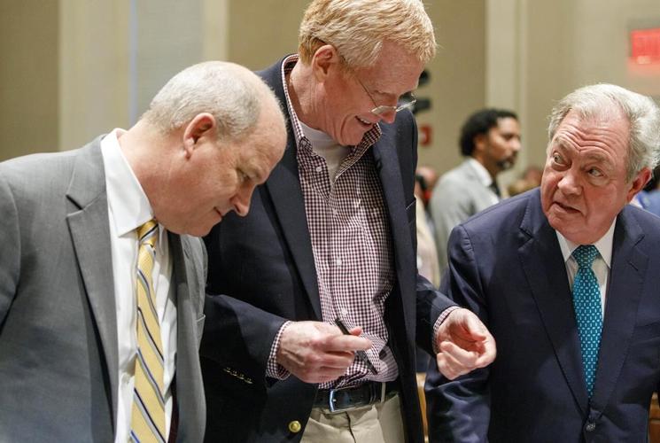 Alex Murdaugh’s murder trial starts with cellphones, bullets