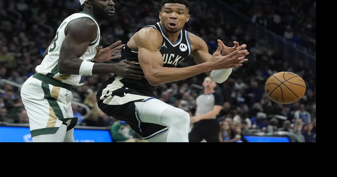 Bucks' Giannis Antetokounmpo sits out against Cavaliers because of bruised right shoulder