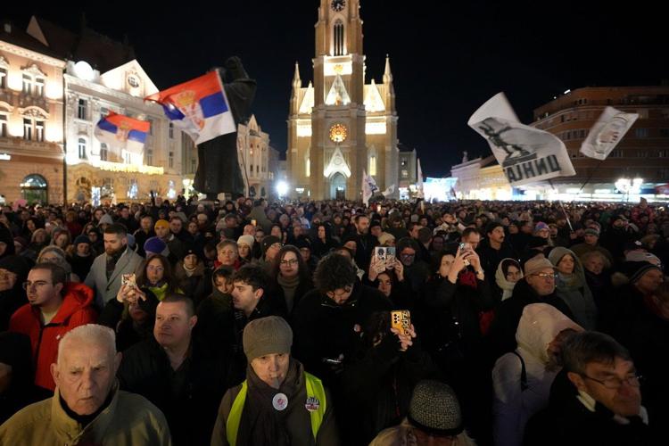 Thousands rally in Serbia as students vow to lead on fight against ...
