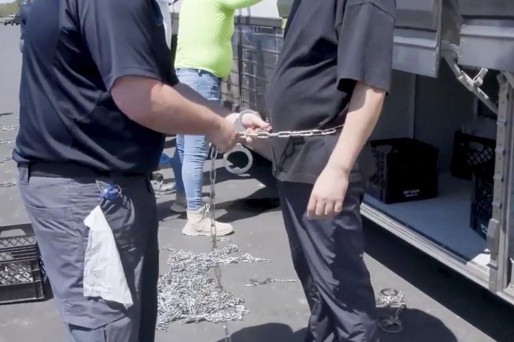 Families in crisis after massive immigration raid at Hyundai plant in ...