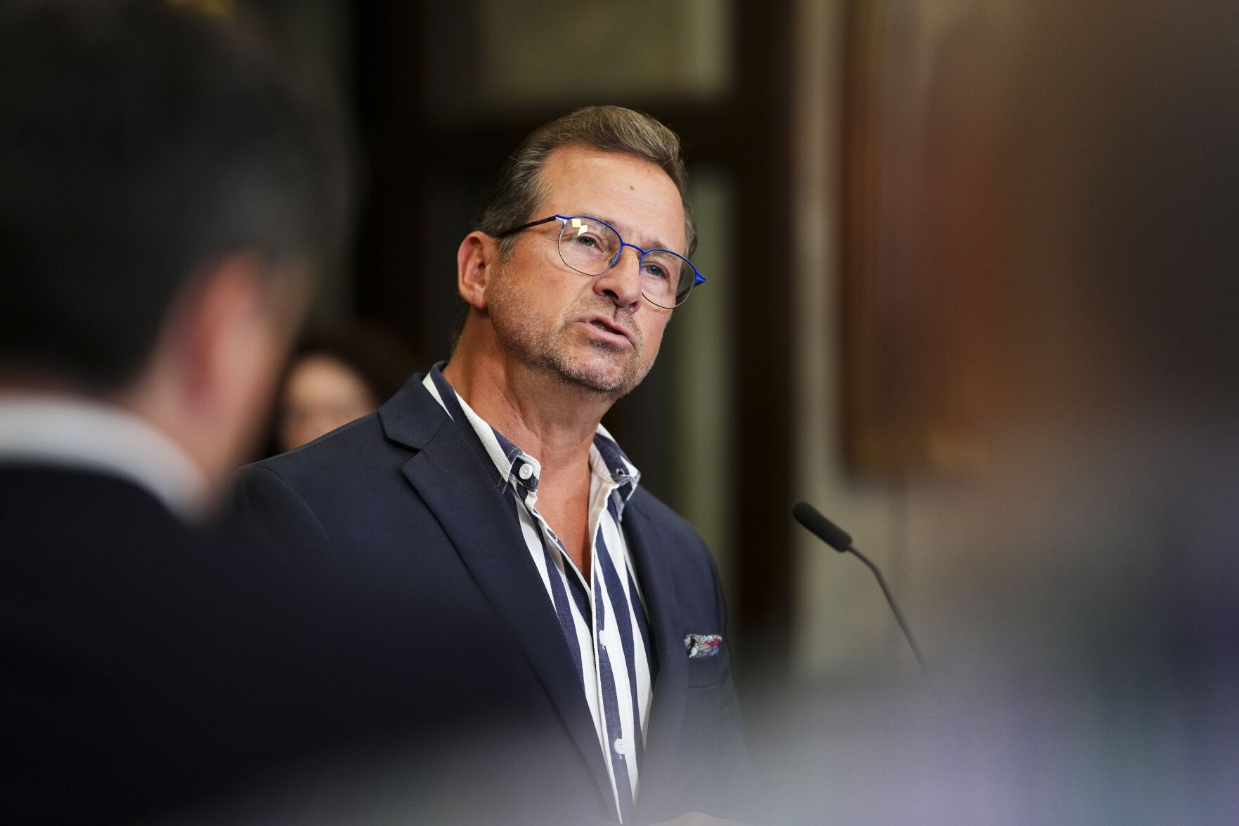 Bloc Leader Signals Potential Collaboration with Opposition to Oust ...