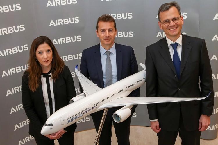 Airbus CEO sees no short-term benefit from Boeing MAX woes