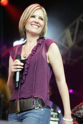 Dido secretly gave birth to a son in July
