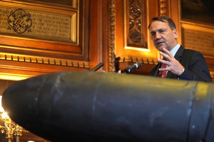 The EU unveils a plan to be ready within 5 years to fend off any ...