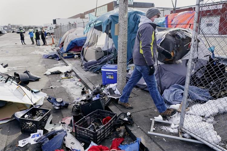 Boston makes final push to clear out homeless encampment