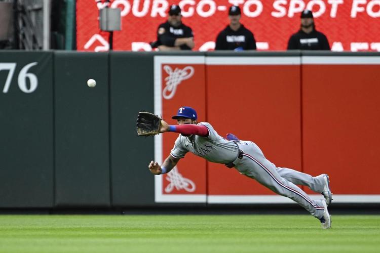 Heston Kjerstad's first career slam propels Orioles past Rangers 6-5