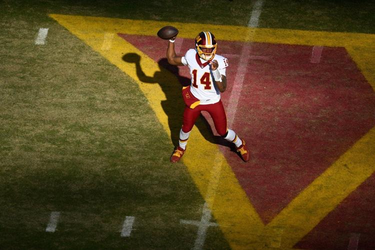 Dak Prescott throws for 307 yards and 2 TDs to lead Cowboys past ...