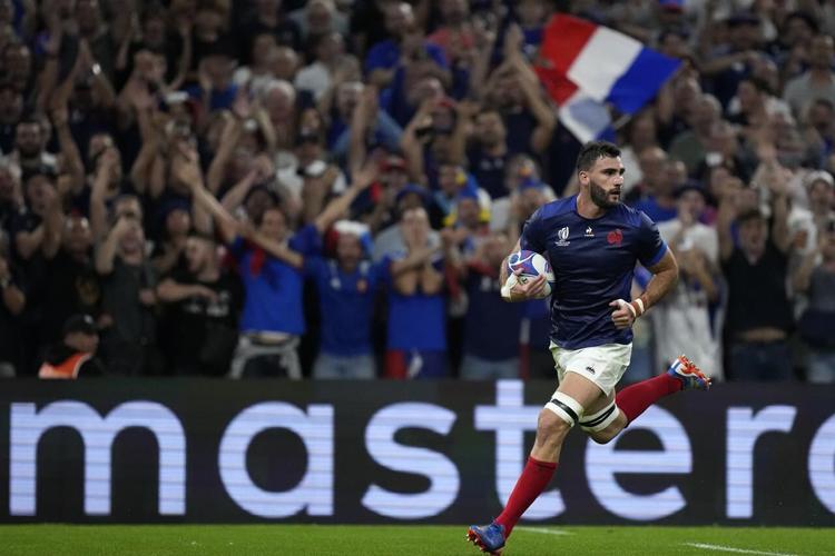 Dupont's facial injury scars France's 14-try romp against Namibia at ...