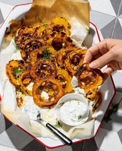 How to throw a Thanksgiving family feast: Devin Connell shares her ...