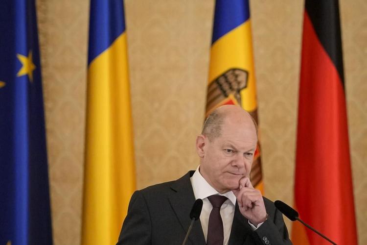 Romanian, German, Moldovan leaders meet in Bucharest