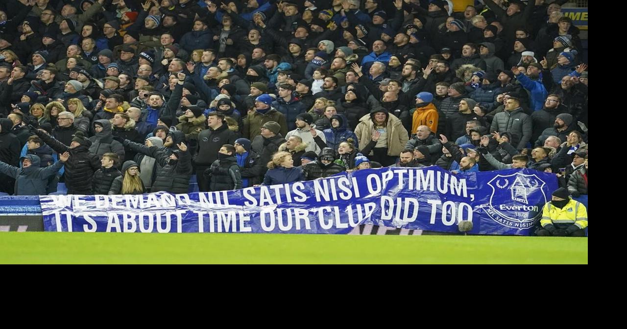 Section of Everton fans leave seats during game in protest