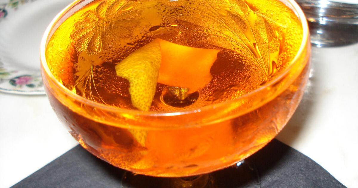 Buzz on Bars: Geraldine recalls old New Orleans