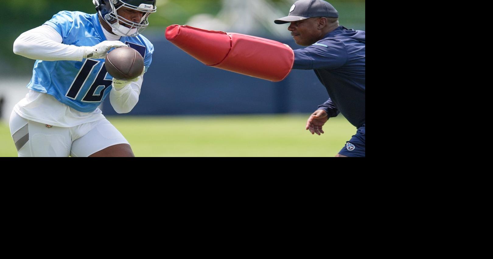 Commanders' Terry McLaurin will miss the Cowboys game. Washington adds ...