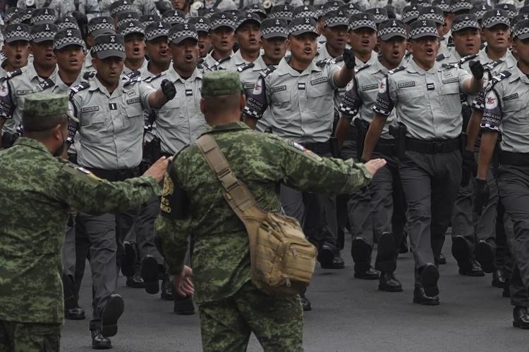 Mexico’s military on display in independence celebrations