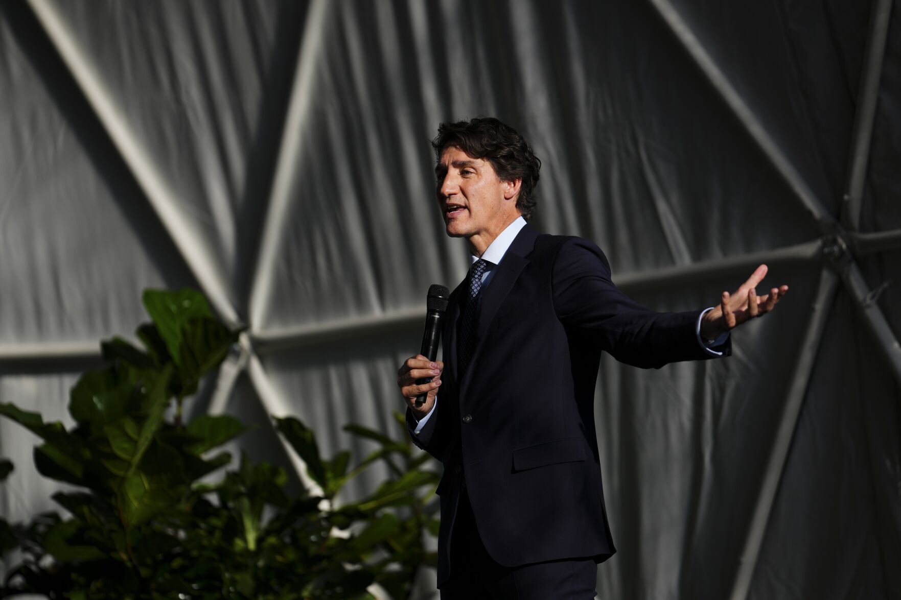 Justin Trudeau and Katy Perry attend World Economic Forum in Davos