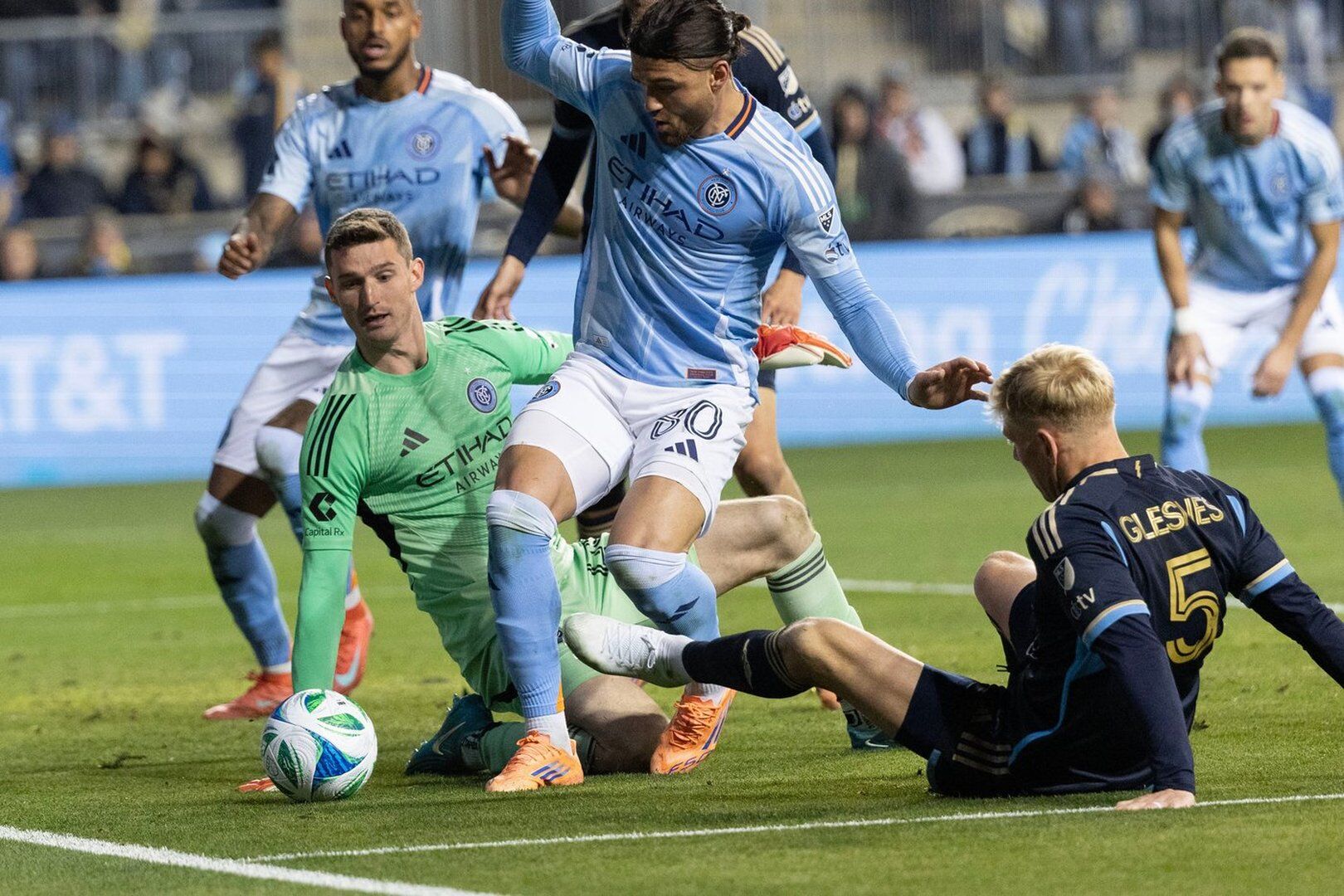 Morales, Freese help NYCFC beat No. 1 seed Union 1-0, advance to ...