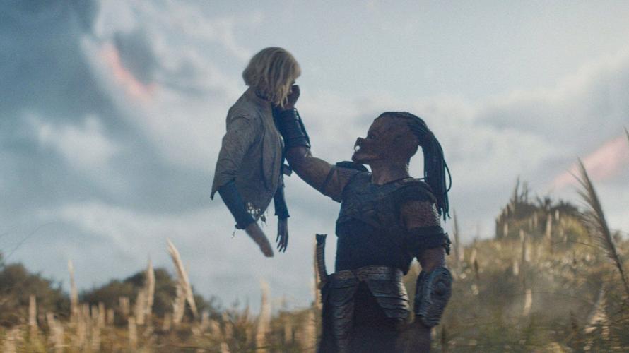 Elle Fanning's disjointed android steals the show in 'Predator: Badlands'
