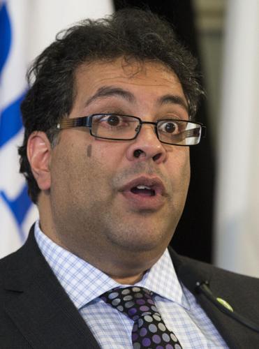 Alberta mayors back guaranteed minimum income