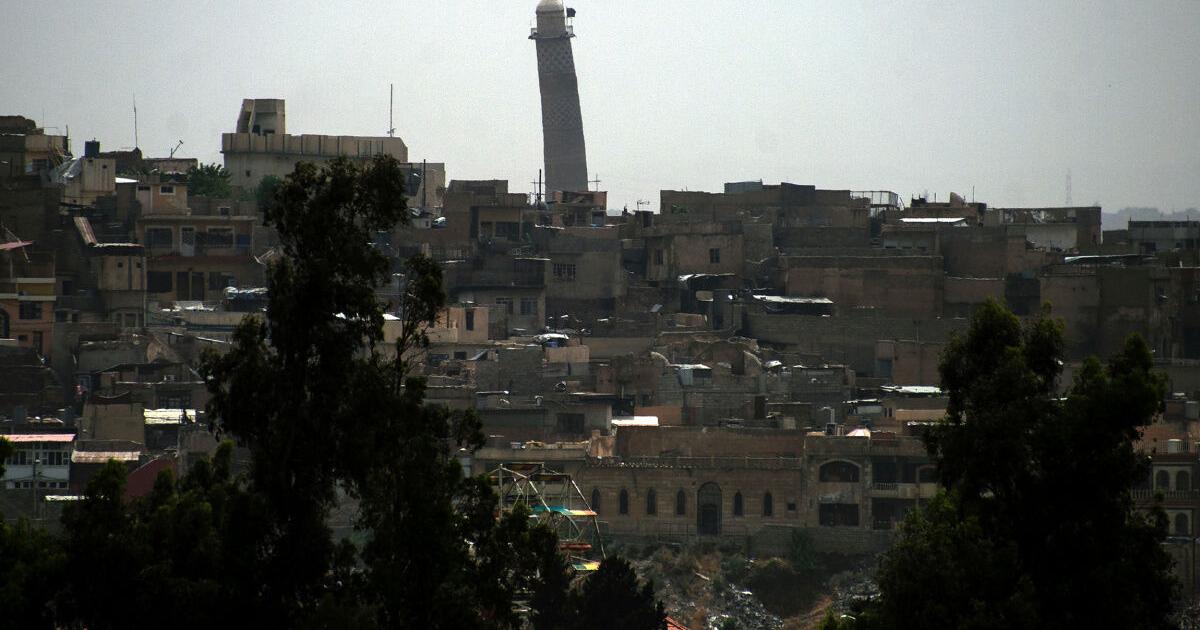 Daesh destroys Mosul’s Great Mosque, one of Iraq’s most famous landmarks