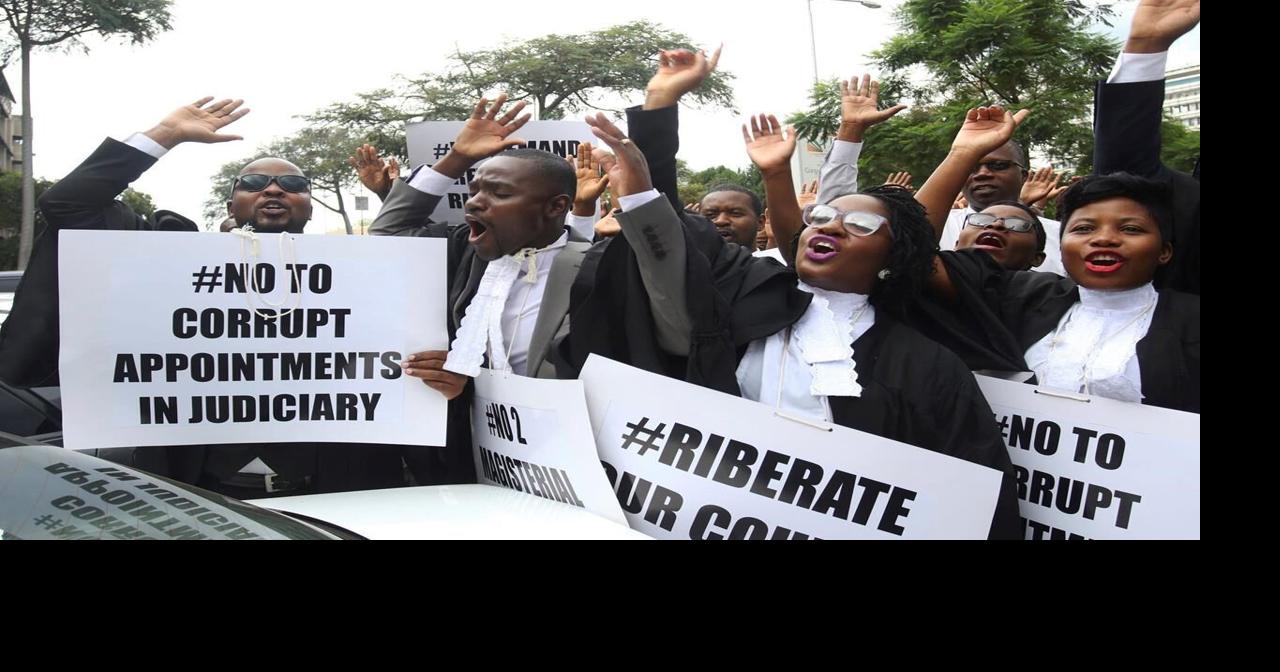 Lawyers march in Zimbabwe capital alleging denial of justice