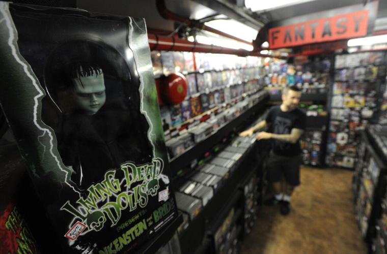 Netflix may have vanquished Blockbuster and Rogers, but Toronto indie ...