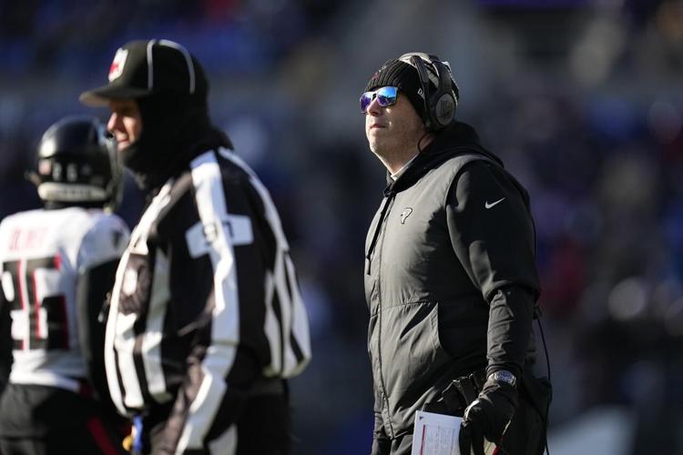 Falcons eliminated from playoffs in a familiar fashion