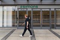 Toronto's first Simons location marks 'new chapter' for department ...