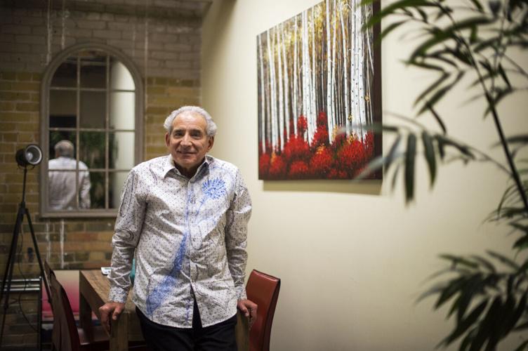 Repaying a debt to Gilda Radner