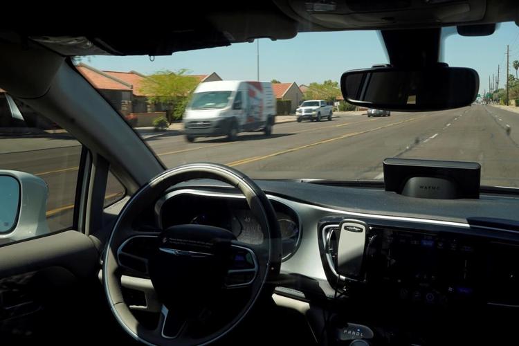 Reporter’s driverless van ride: Cool tech, freaky turns