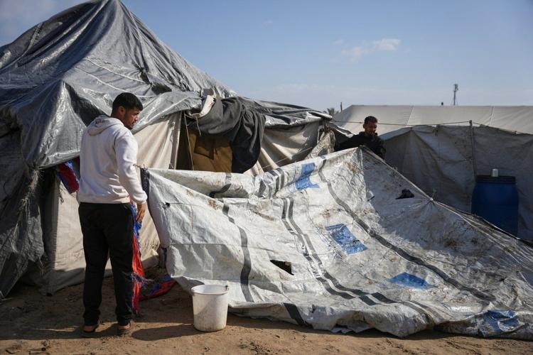 First strong winter rains soak Gaza's makeshift shelters