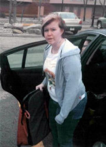 Suspect photos released in high-end stroller sting