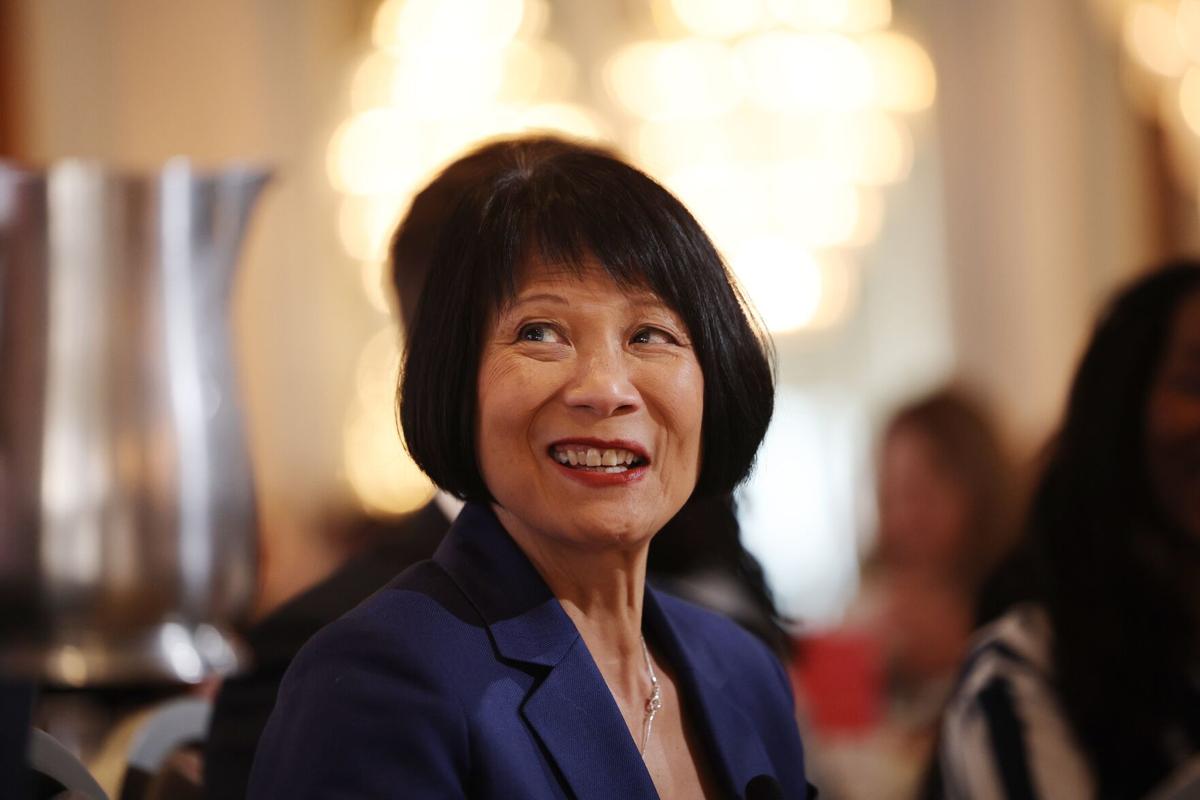 olivia damien impression