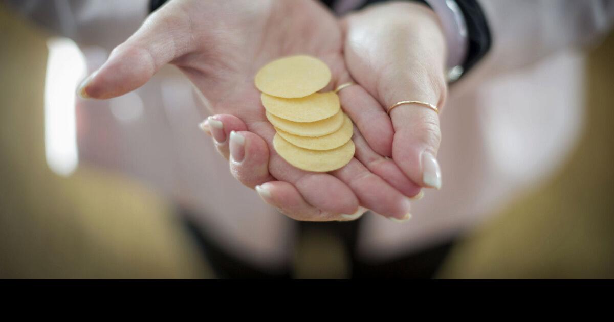 Vatican ban on gluten-free hosts a challenge for some Catholics